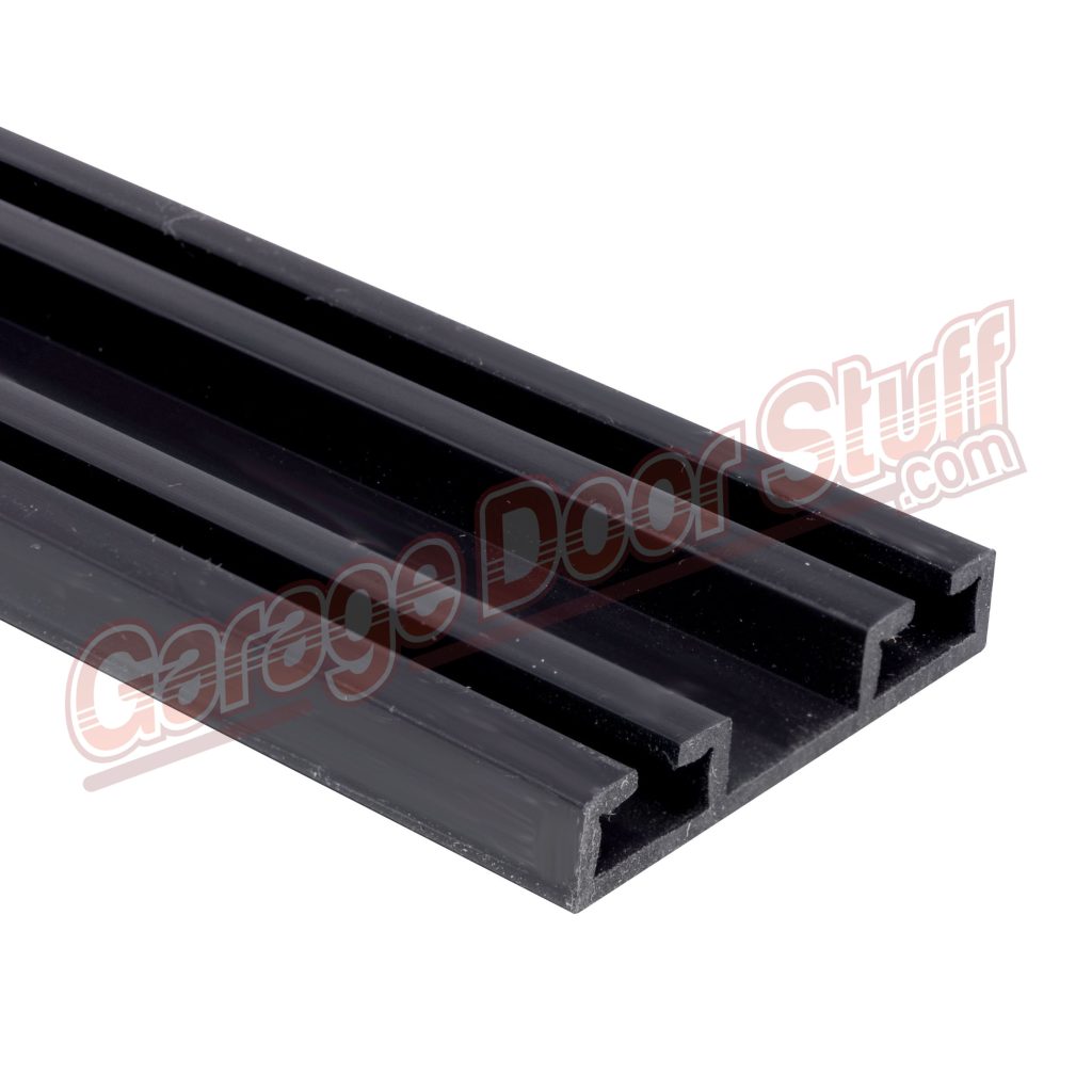 GARAGE DOOR BOTTOM RETAINER